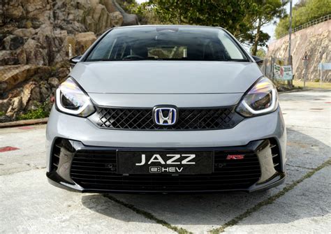 跑格混能小车本田Jazz e HEV RS新版今日开售 动感大跃进 星岛日报