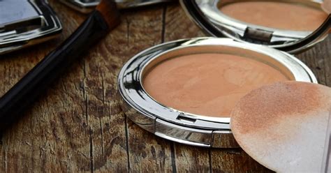 How To Choose The Right Foundation For Your Skin