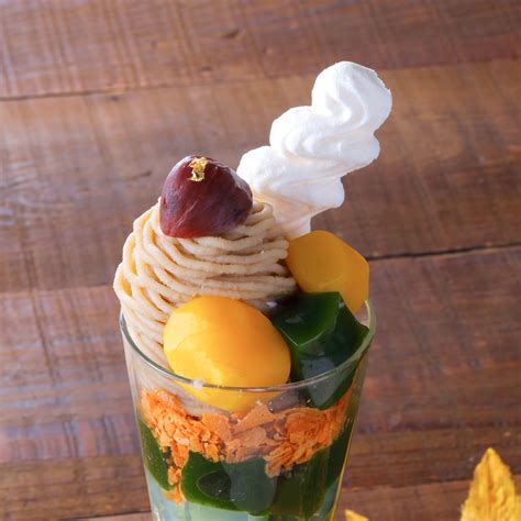京都・伊藤久右衛門から宇治の秋を彩る「栗×宇治抹茶パフェ＆スイーツプレート」 Emomiu｜エモミュー