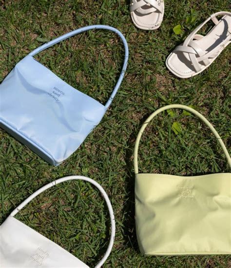 데일리룩 데일리로 메기 좋은 휘뚤마뚤 가방 모음 Daum 카페