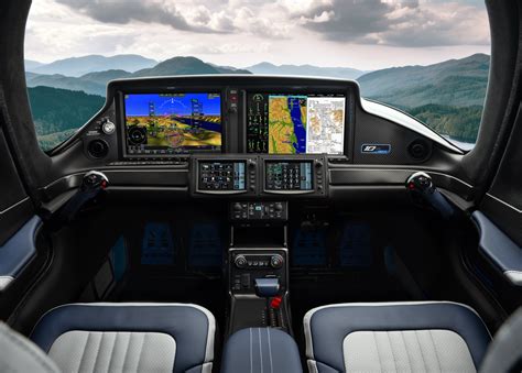Cirrus Celebrates 10 000 Sr Series Delivery Cirrus