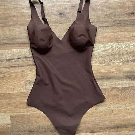 Skims Body Unlined Plunge Thong Bodysuit Brand New Depop