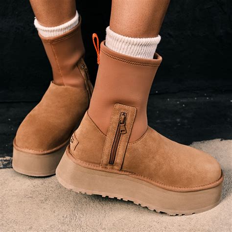 UGG Classic Dipper Boot For Women UGG Greece