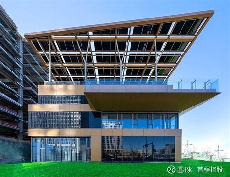 首程时代中心 北京首个负碳示范建筑即将亮相长安街 作为“一起向未来”的城市复兴新地标，首钢园坚持绿色发展理念，通过绿色生态、绿色建筑