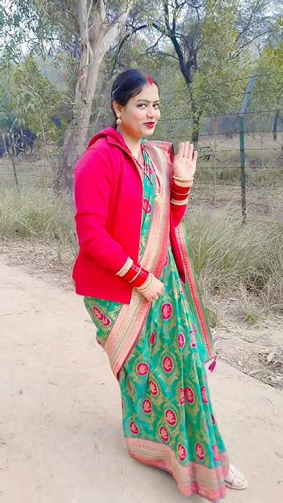 Ye Mausam Kyun Saje Ye Payal Kyun Baje Deewana Hai Ye Maan