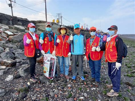 雲林縣榮服處榮欣志工隊攜手救國團環保淨灘展大愛 麟傳媒