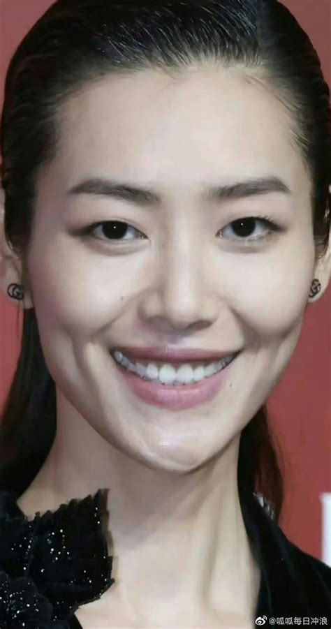 舒淇，李宇春，倪妮，肖战，鹿晗，宋佳，刘雯，赞多