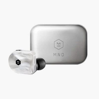 Noise Cancelling Headphones For A Calmer Work From Home Environment Vogue