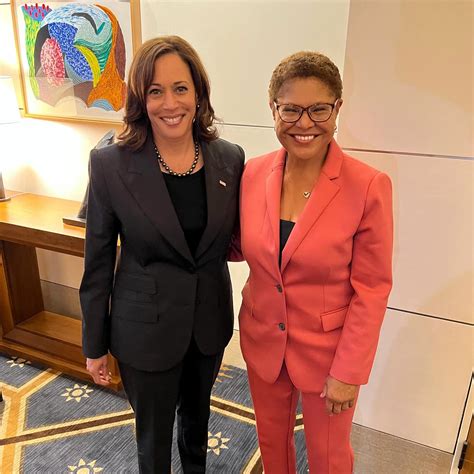 Karen Bass Los Angeles Is Ready To Bring It Home For Kamalaharris One Day To Go Lets Do