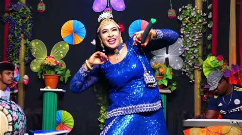 প্রেমের খেলা খেলতে যাত্রা নায়িকা নুরির কেচা নাচ বিনি সুতার মালা আজ