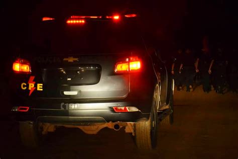 3 Morrem Em Confronto Com A Pm Suspeitos De Roubarem Carro No Retiro Do
