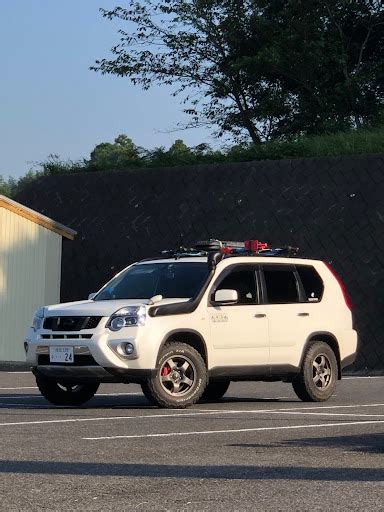 エクストレイルのいつもイイネandコメントありがとうございます🙇‍♂️・エクストレイル好きな人と繋がりたい・足廻りの交換、検討中🤔・悪巧み🤣・今度