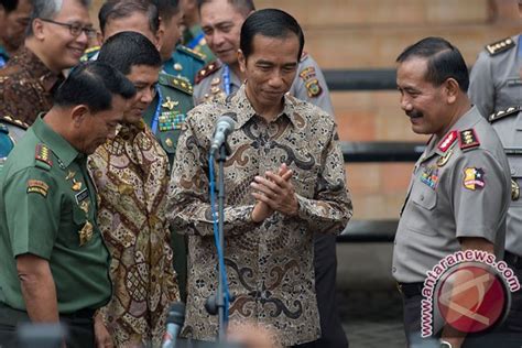 Presiden Jokowi Beri Arahan Peserta Rapimnas TNI Polri ANTARA News