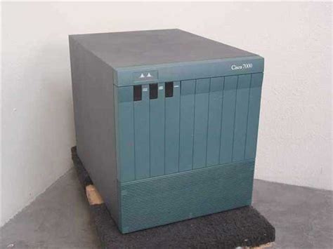 Cisco Cisco7000 Router Loaded With Cards And Power Supplies