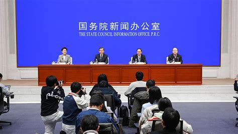 国新办举行“中国经济高质量发展成效”系列新闻发布会 介绍2024年扎实推进高质量发展有关情况