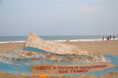 Sand Artist Sri Manas Kumar Sahoo Tribute To Victims Of South Korean