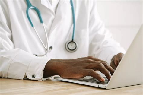 Malarone Vs Lariam Which Is Better For Preventing Malaria Travel