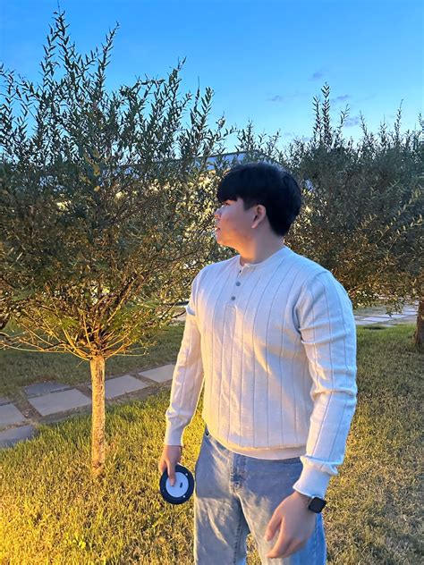 파격세일일주일 4col버튼 세로 골지 라운드 니트머슬핏 니트 에이블리