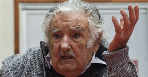 Yo No Voy A Ir Ni A La Esquina Mujica Descarta Tratar Su Tumor Fuera