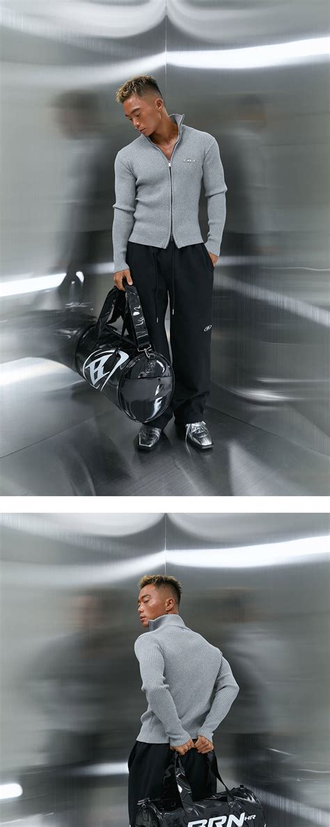 본투윈 Brn B 로고 에나멜 더플백 블랙 Born To Win Kream