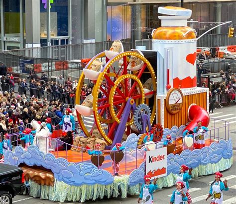 Kinder Macys Thanksgiving Day Parade Wiki Fandom