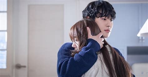 김사부3 안효섭 이성경 안고 따뜻한 위로