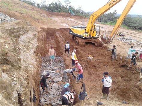 Pekerjaan Pemasangan Batu Bronjong