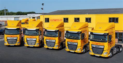 Hgv Class 1 C E Driver Job 5 6 Tramper Jack Richards And Son Witney Ox29 £55 300 A Year