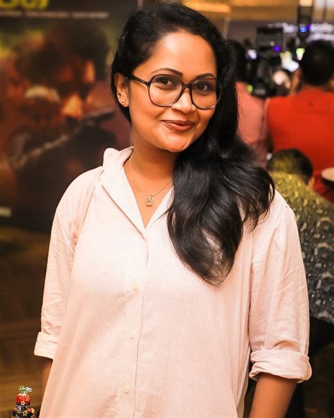 Aruni Mendis Arunimendisofficial • Instagram Photos And Videos