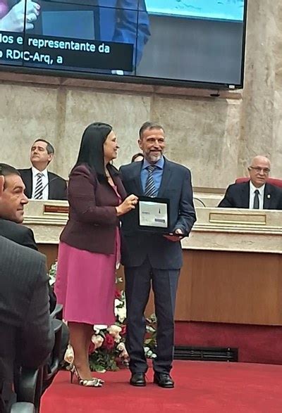 III Encontro Nacional de Memória do Judiciário TJDFT recebe prêmio por solução de arquivamento