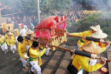 小琉球三隆宮迎王平安祭典2018d 遶境 199 趙守彥 1960 數位島嶼