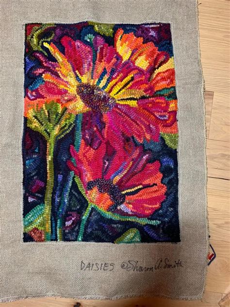 Pin By The Hen House Quilt Shop On Rug Hooking Rug Hooking Designs