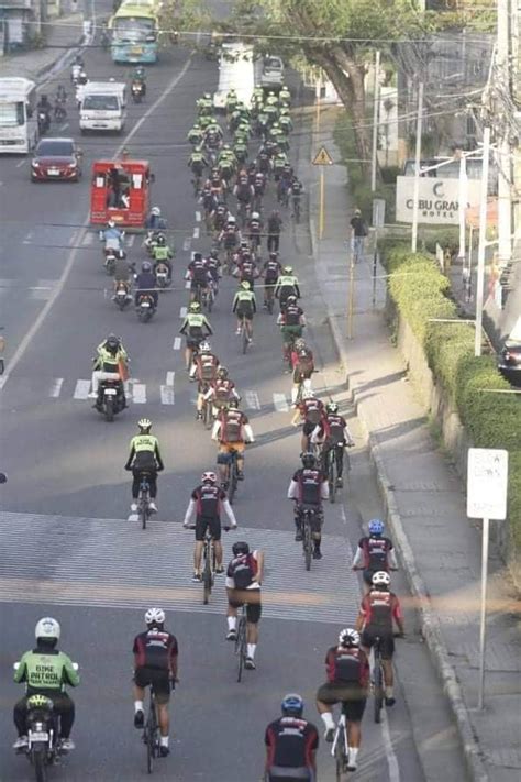 Cayetano Supporters Hold Bike Caravan In Cebu City