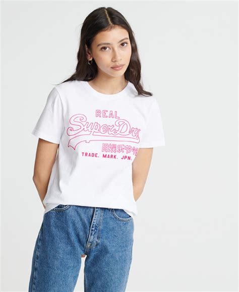 Womens Vintage Logo Outline Pop T Shirt In Optic Superdry Uk