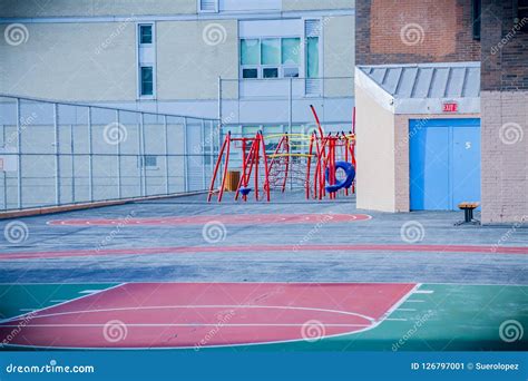 Campo De Jogos Da Escola De New York City Foto Editorial Imagem De