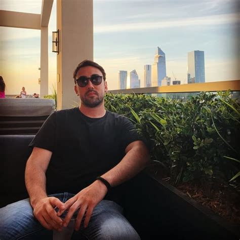 Jon Scott Jonscott26 • Threads Say More