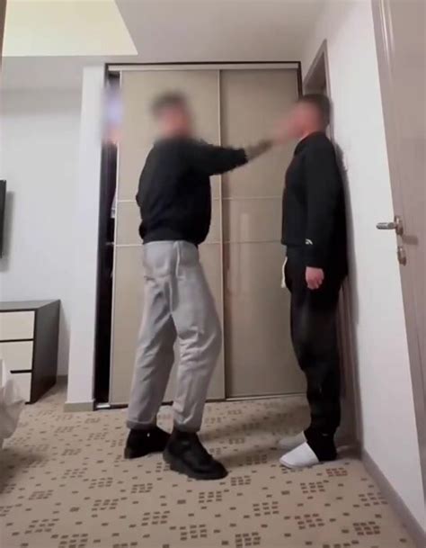 Alpha Master Slap Face