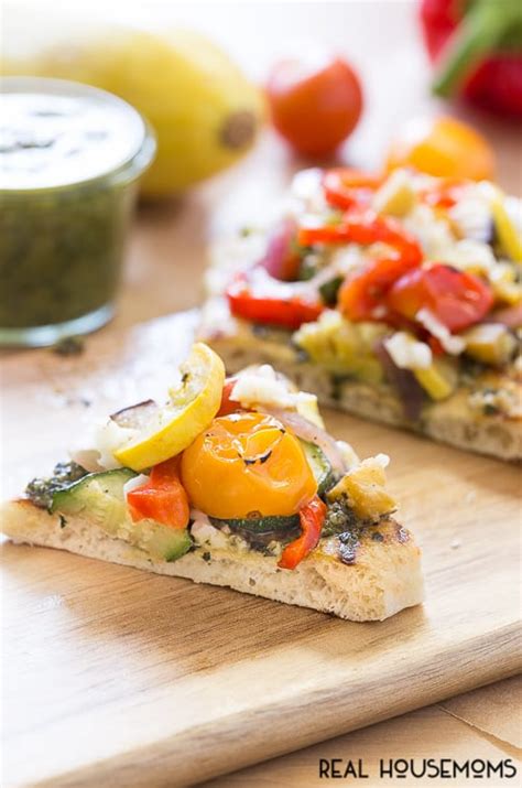 Grilled Veggie Pesto Flatbread ⋆ Real Housemoms