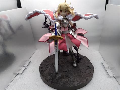 イリヤスフィール フォン アインツベルン セイバーアルトリアver フィギュア By メルカリ
