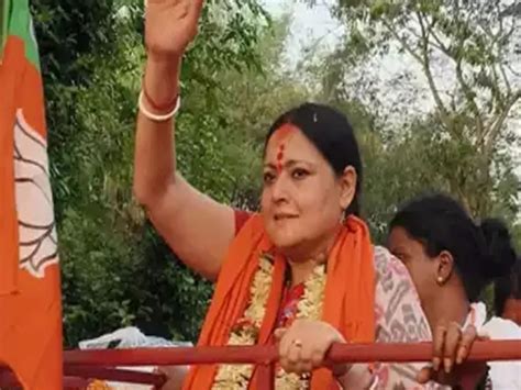 ভারতীয় পণ্য বিসর্জন বাংলাদেশের সঙ্গে হাত মিলিয়েছে তৃণমূল সামনে এল