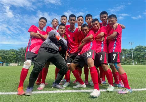 足球》隊史第18冠入袋！ 美崙國中全勝戰績奪全國青少年盃u15學校組冠軍 Yahoo奇摩汽車機車