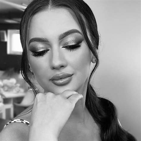 𝓐𝓵𝓲𝓷𝓪 Alinal20 • Threads Say More