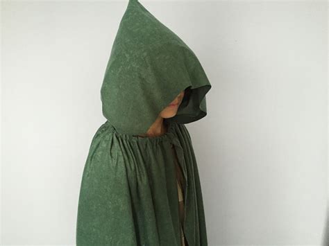 Hobbit Cape Tutorial Pepper And Pine