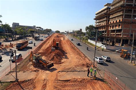 Obras De Trincheira Alterá Trânsito Na Avenida Cristiano Machado Em Bh