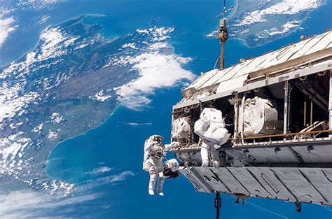 How To Spot Iss In Your Sky Human World Earthsky