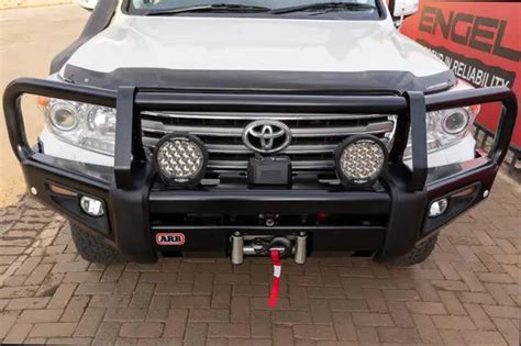 Arb Deluxe Bull Bar Toyota Land Cruiser 200 Go 4lo Outdoor Equipment
