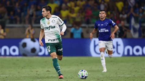 Vencedor E Decisivo Raphael Veiga Faz Melhor Ano Da Carreira Confira