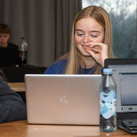 Om Ubby Ubby Efterskole