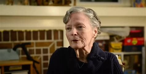 Woman Who Used Iron Lung To Survive Says First Symptoms Were Like