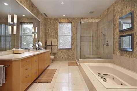 Душевая комната с окном 30 идеи на фото в интерьере